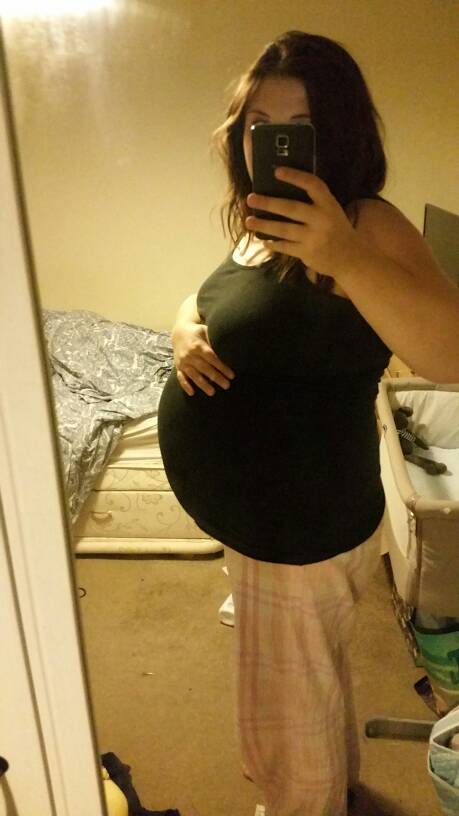 Let's see the baby bumps girls :)
